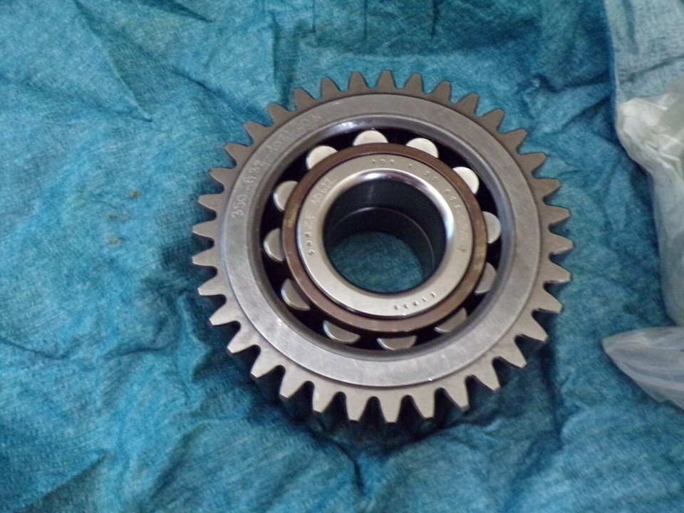 Astar Helicopter Planet Pinion Gear 350A32108203 with 704A33653 Bearing ...