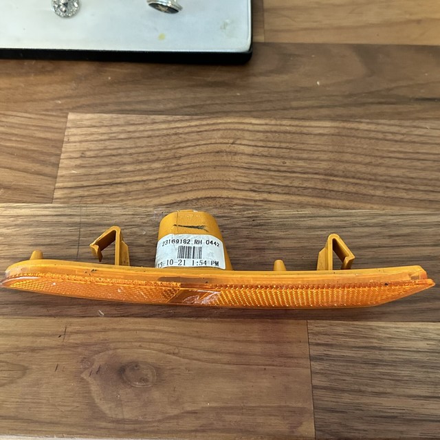 2015 Cadillac CTS Right Passenger Marker Light OEM 23169182 for sale ...