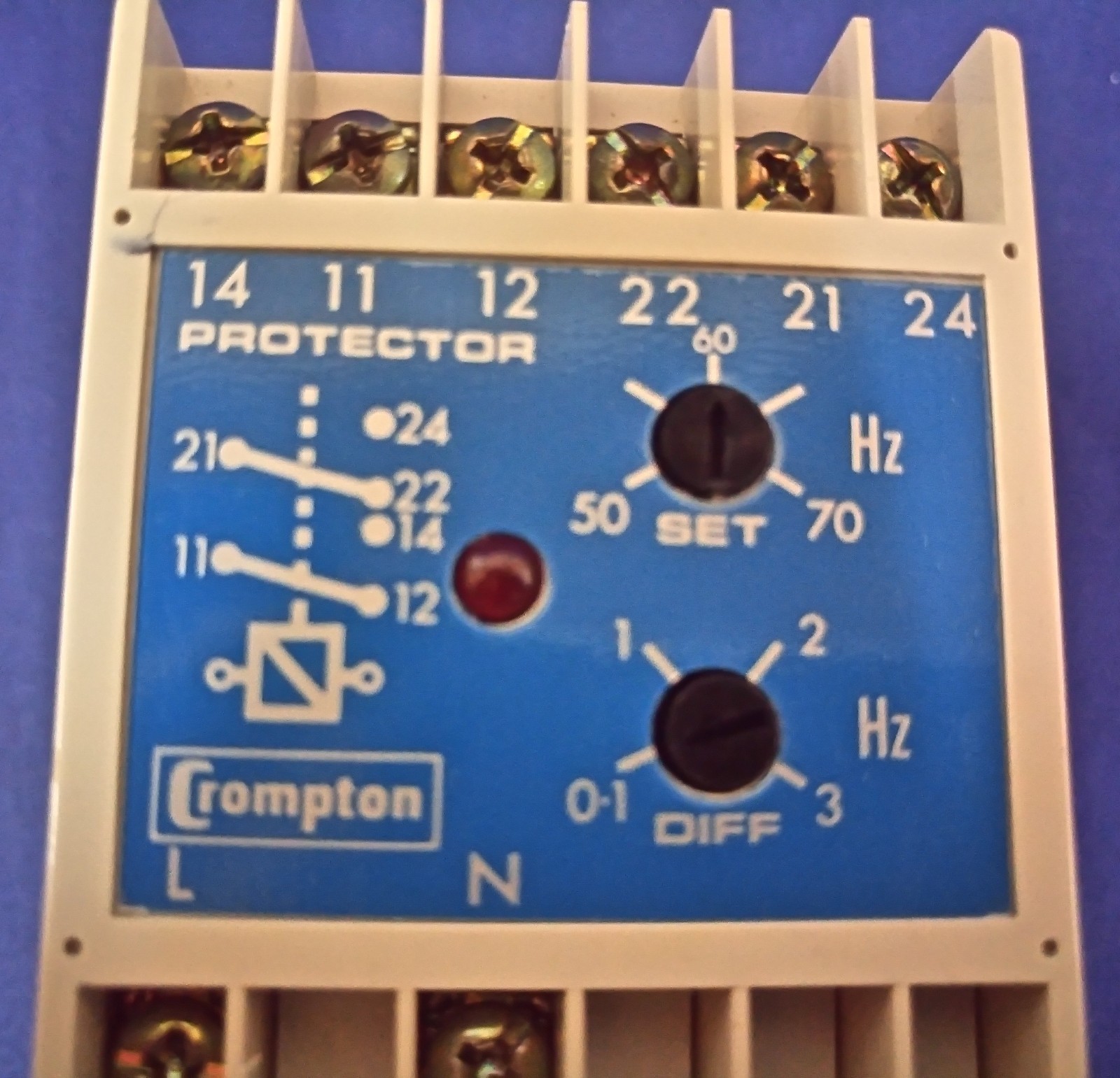 Crompton Instruments 252-PHOW Protector Trip Relay Used | eBay