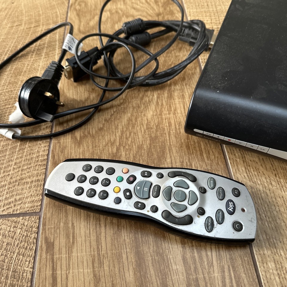 Sky Plus/+ HD Box 500GB Built in WIFI wi-fi DRX890W Remote & Power ...