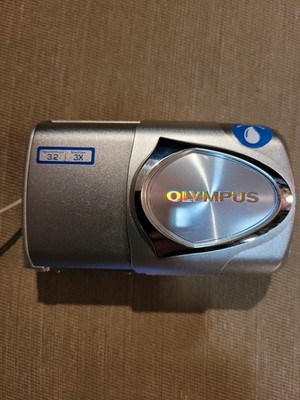 Olympus Stylus 300 Digital Camera 3.2MP, All Weather, 3X Zoom, Silver ...