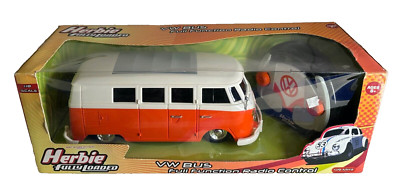 Disney Herbie Fully Loaded R/C 1:18 Volkswagen Split Window Bus Van ...