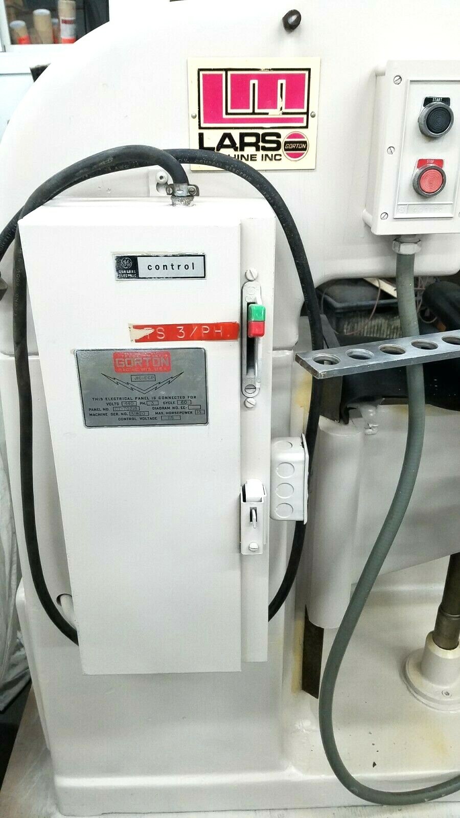 Gorton Large Pantograph Metal Engraving Machine with Many Brass Font ...