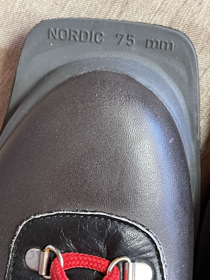 VINTAGE CARELL Gore-Tex Ski Boots 3 Pin 75MM Nordic Skywalk Size 41N ...