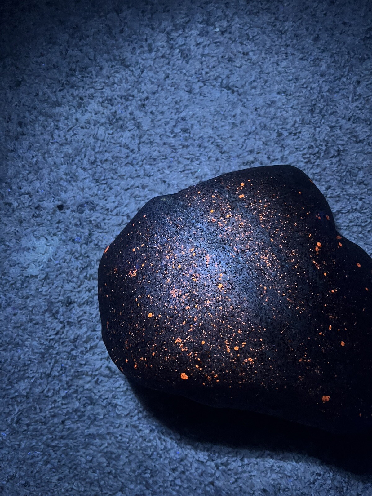 Huge XXL Yooperlite Sodalite UV Rock | eBay