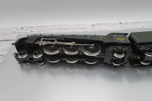 HO Scale Hornby 4-6-2 Steam Locomotive Mallard #60022 w/ Tender Lot ...