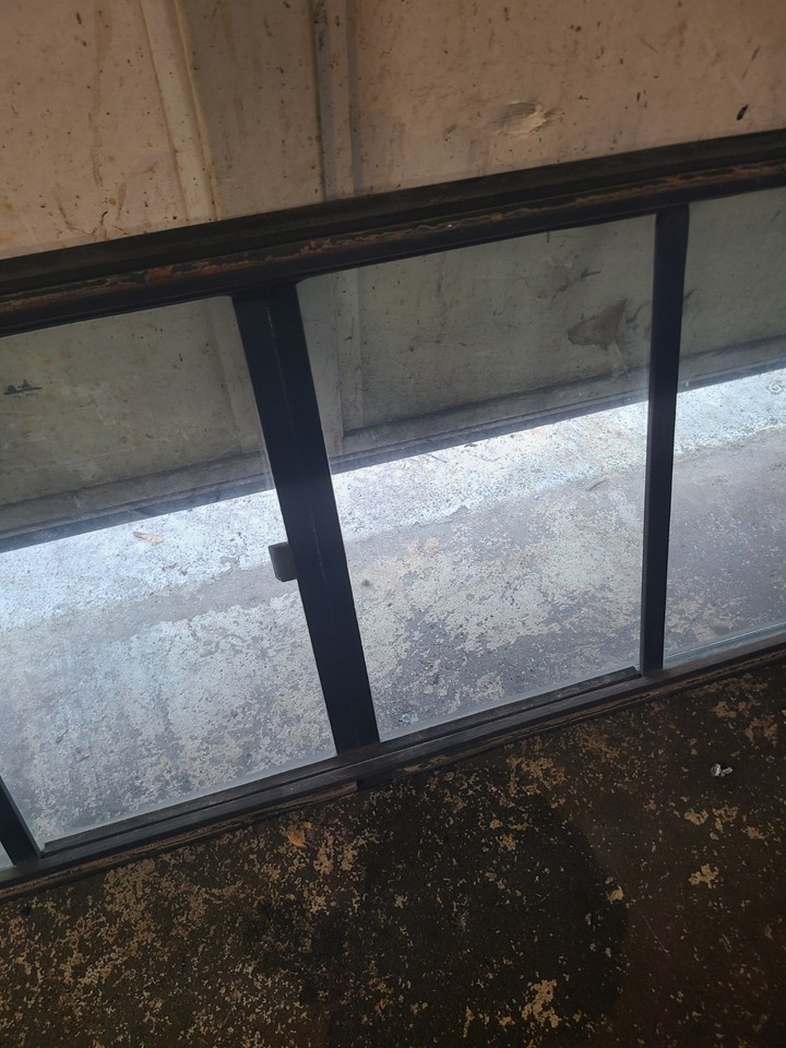 80 97 FORD F150 F250 F350 REAR SLIDING BACK WINDOW GLASS & GASKET Oem ...