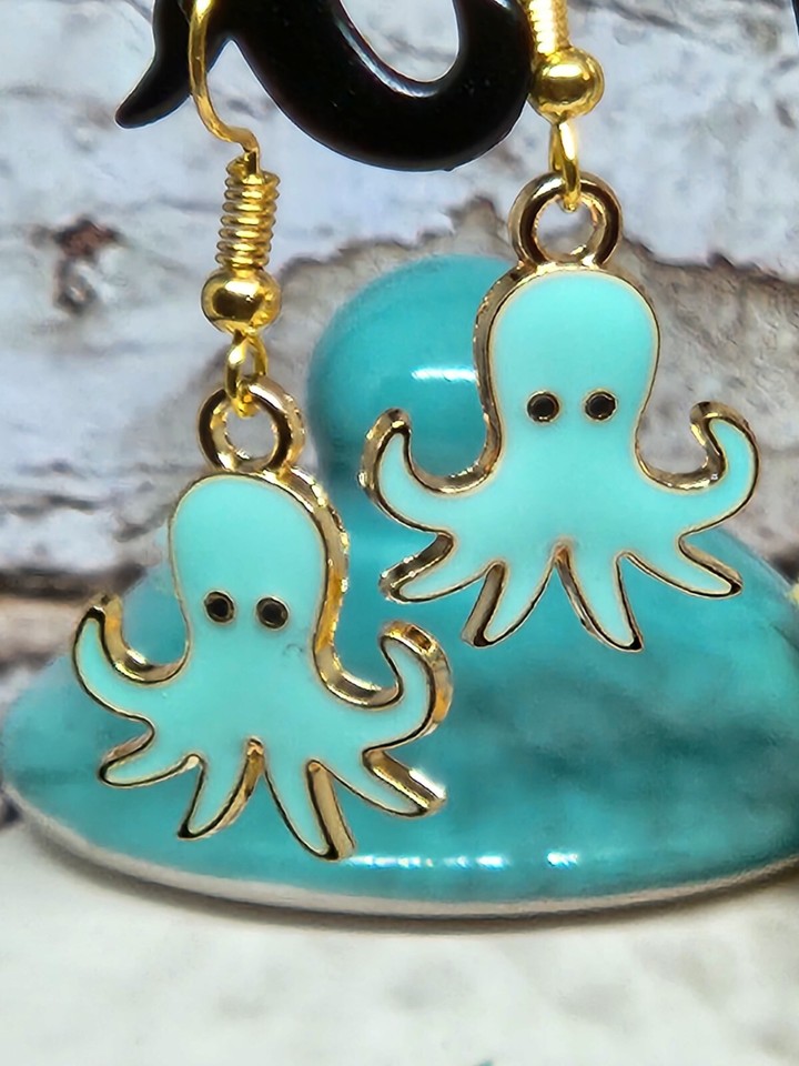 Octopus Earrings Ocean Sea Creatures Cute Hook Dangle Earrings FREE ...