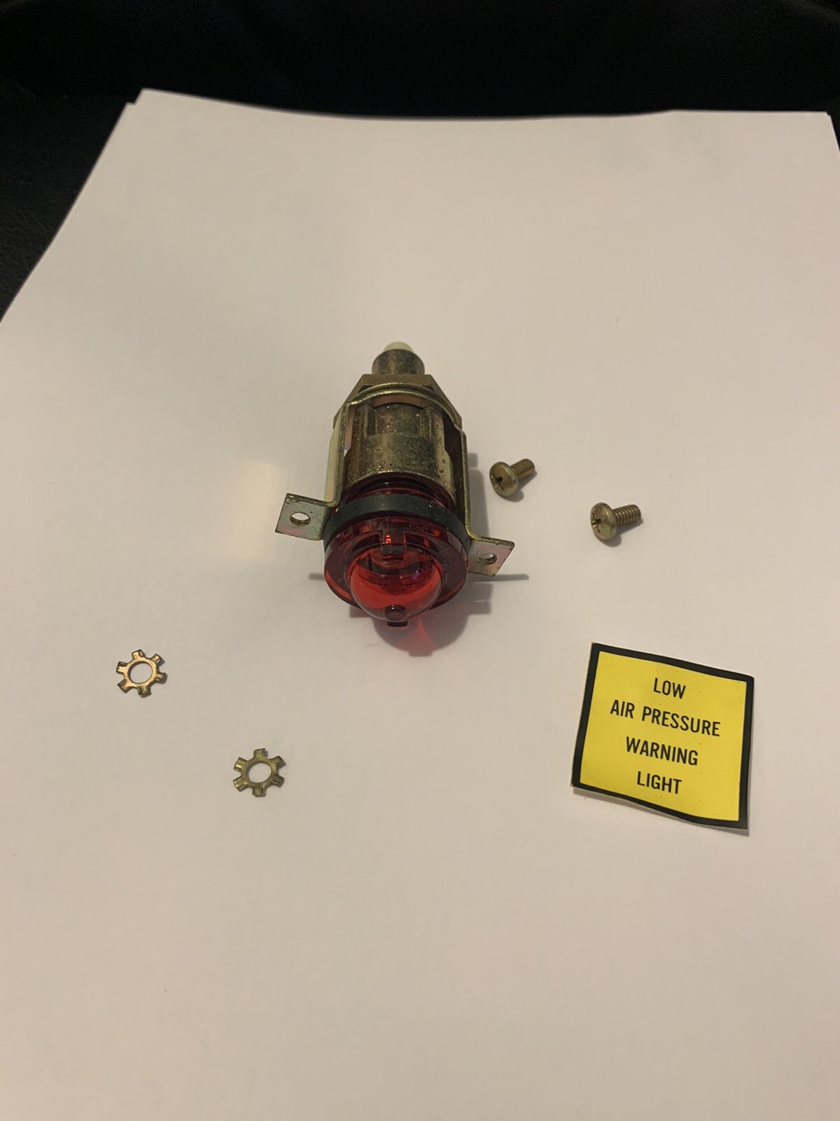 NOS M-SERIES DASH INDICATOR LIGHT M151 M151A2 M35 M37 M939 M816 WITH ...