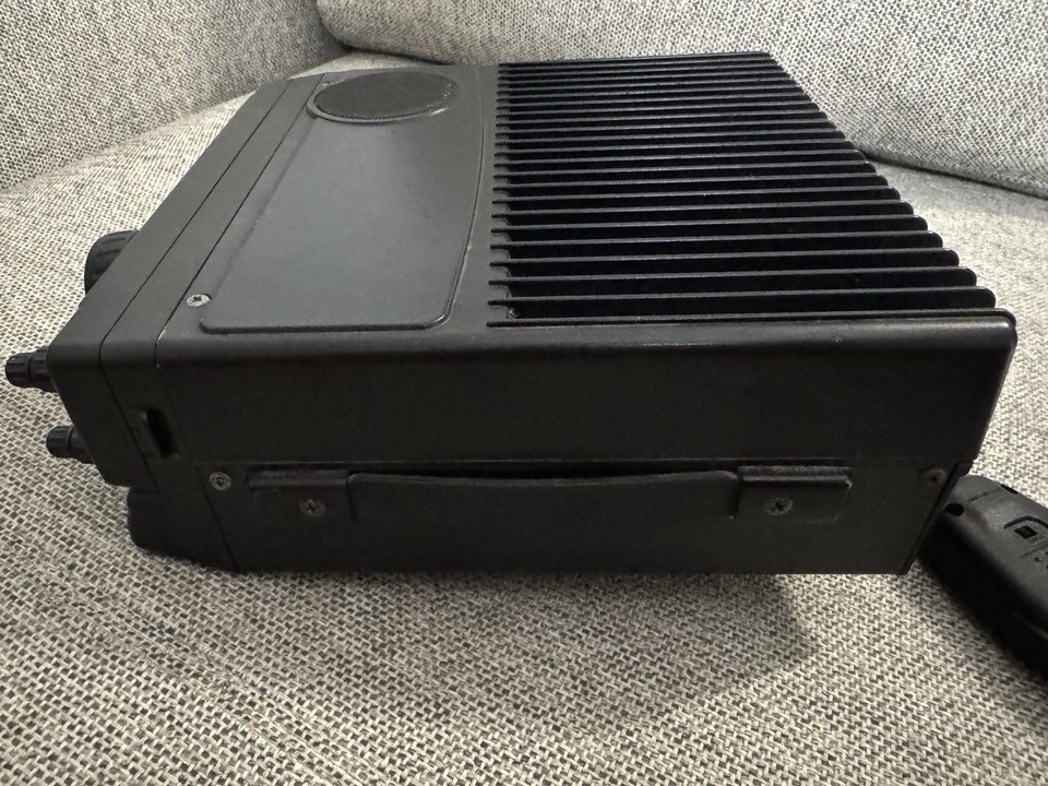 Yaesu FT900 HF Transceiver with Microphone Tested Black Made In Japan ...