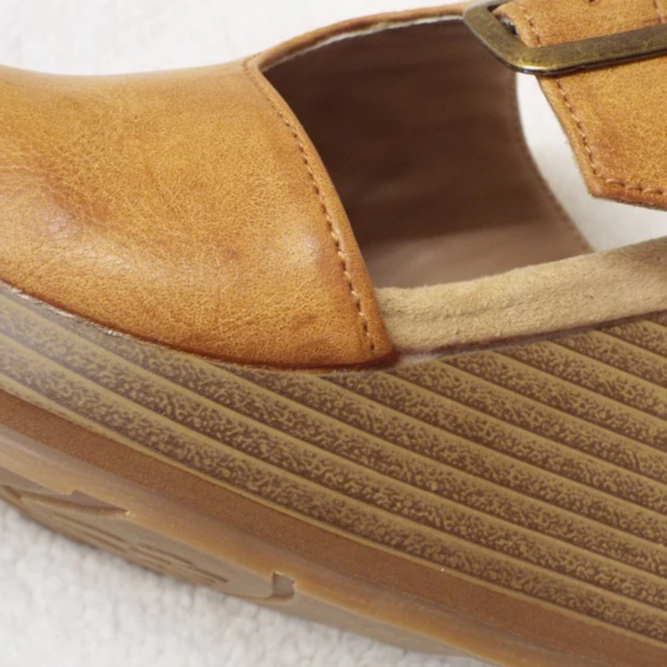 "AS IS" Tony Little Cheeks Cutout Buckle Comfort Clog -8M AI325-J | eBay