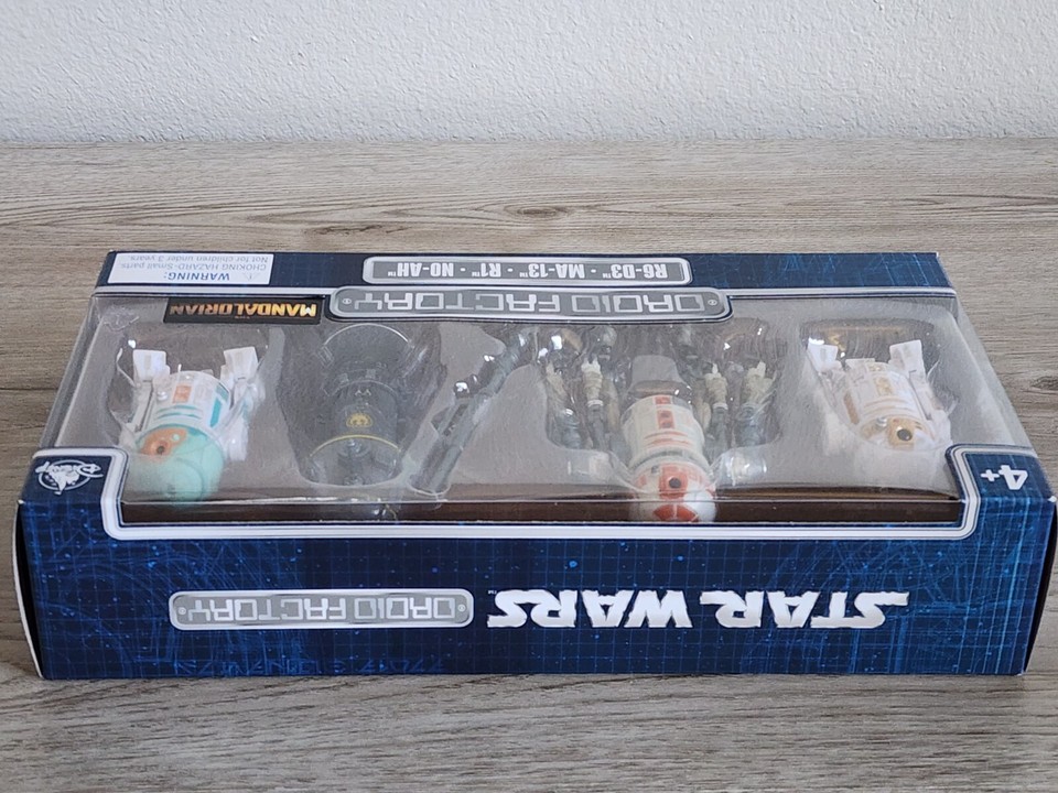 Disney Parks Star Wars Droid Factory Mandalorian 4 Pack R6-D3, MA-13 ...