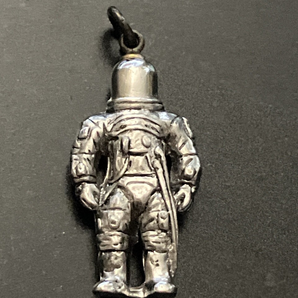 VTG RARE Lot Silvertone Goldtone Apollo Astronaut Moon Walker Space ...