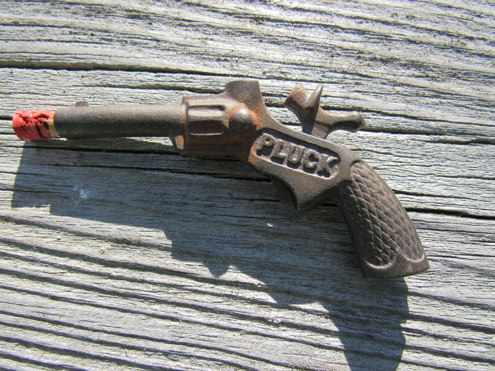 VINTAGE ORIGINAL PLUCK CAST IRON CAP GUN WORKS GREAT | eBay
