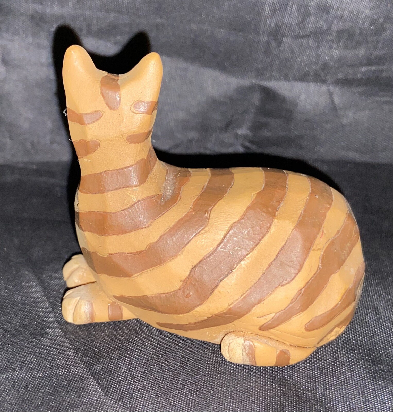 Blossom Bucket Tabby Striped Cat Figurine Signed Suzi Skoglund | eBay