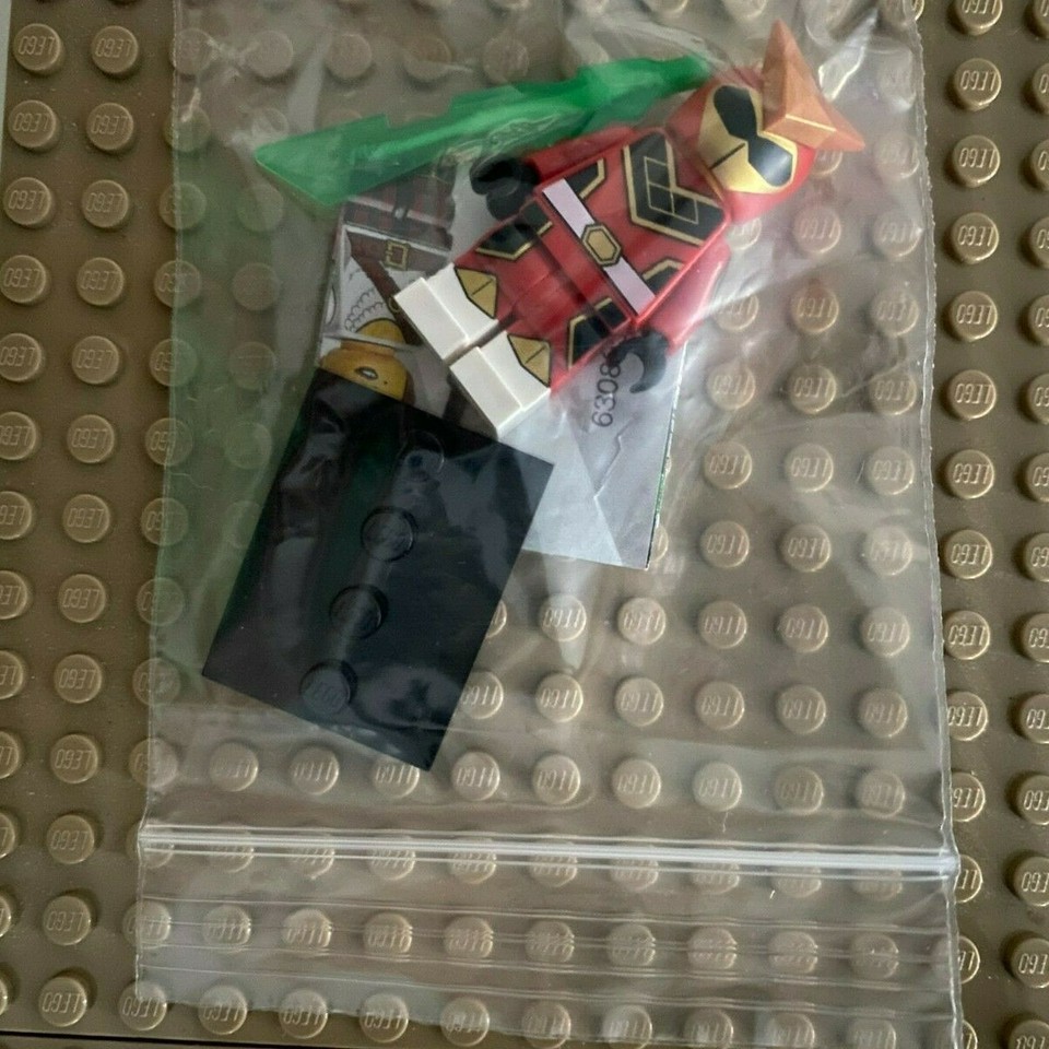 LEGO SUPER WARRIOR Series 20 Minifigures 71027 Red Fighter | eBay