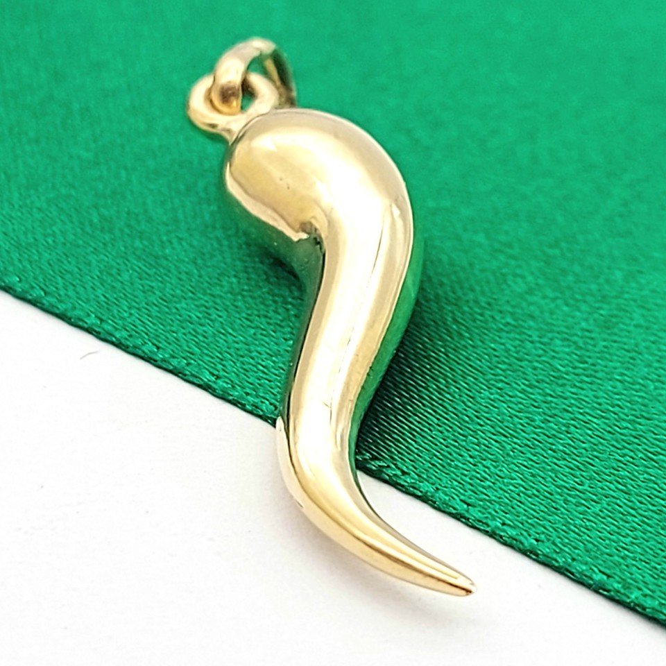 Plain Italian Cornicello Lucky Horn Yellow Gold 9ct (375,9k) Pendant | eBay
