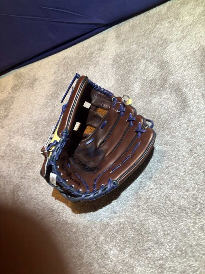 Wilson A2000 INF Pro Stock Baseball Glove 12 Inch Right Hand Throw RHT ...