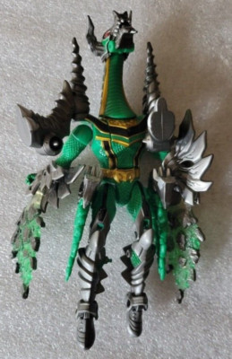 2005 Power Rangers Mystic Force Green Minotaurus Dragon Ranger Figure ...