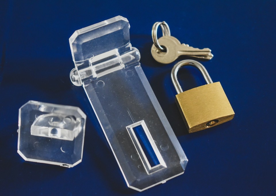 Acrylic Display Case Locking Kit Hardware with Mini Keys DIY Craft ...