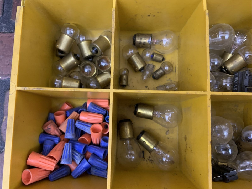 KAR Products Storage Bin Car parts Light Bulb, Fuses, Misc. Repair Lot ...