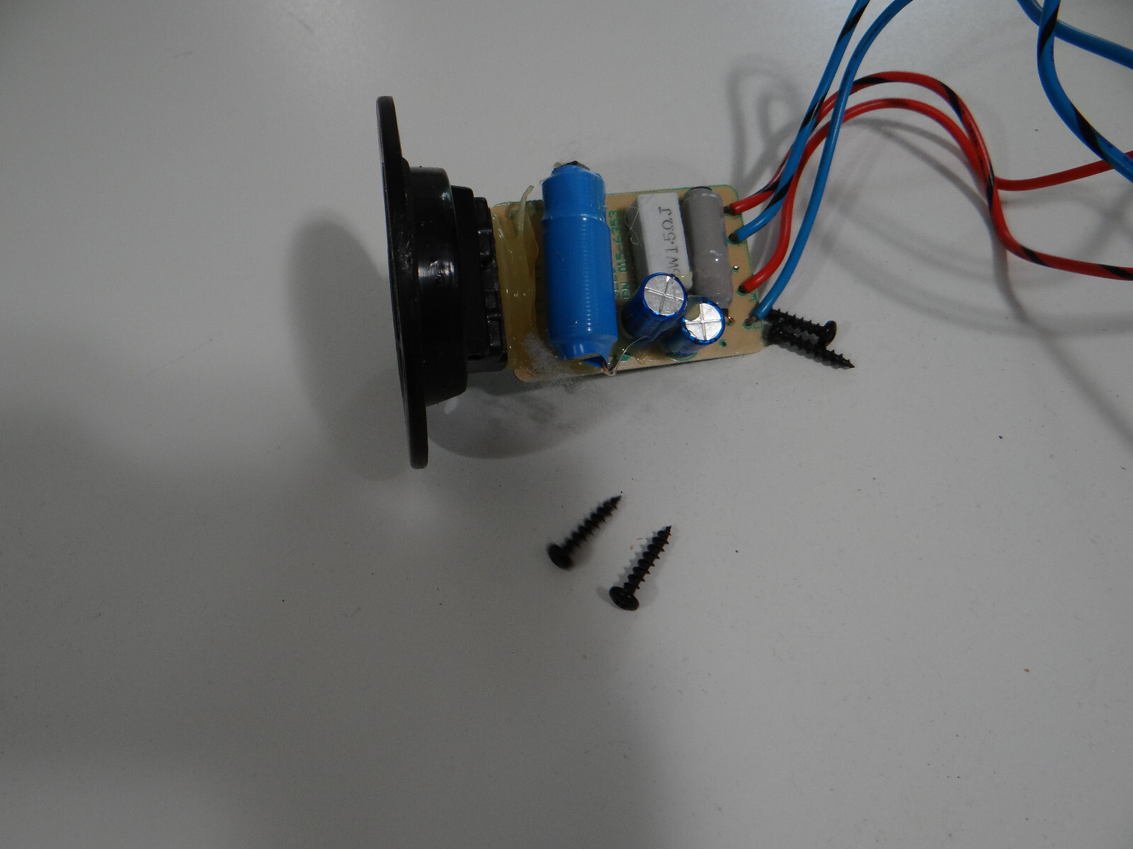 Two Infinity Sl10 2-way Bookshelf Speakers - Working Great for sale ...