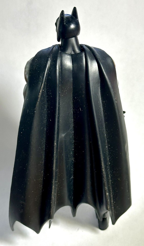 DC Universe Classics Batman 6” Action Figure from Fists of Clay 2 Pack ...