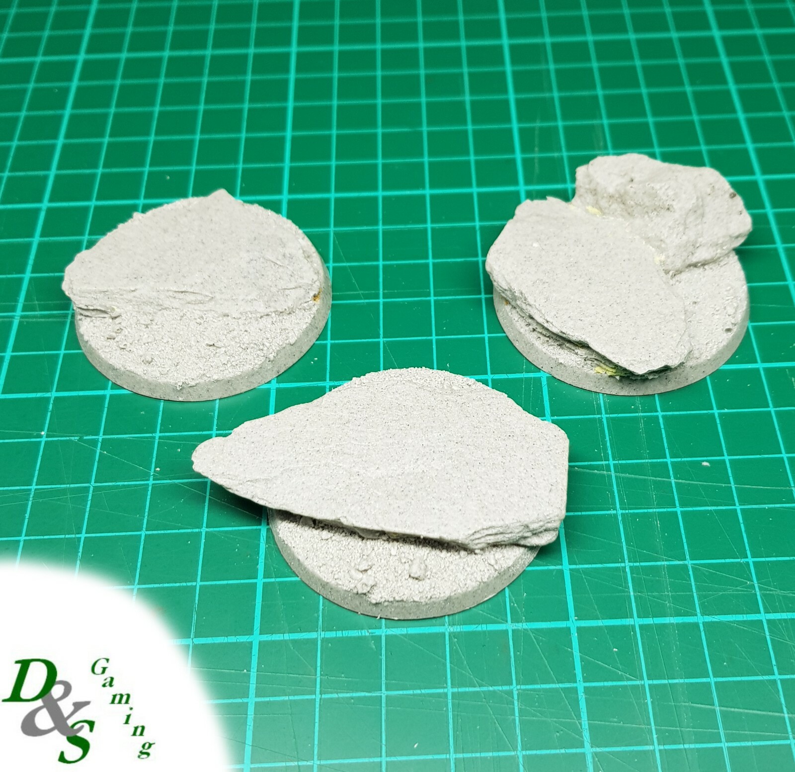 Resin 50mm Round Scenic Infantry Bases - Rural Slate/Rocky (x3 ...
