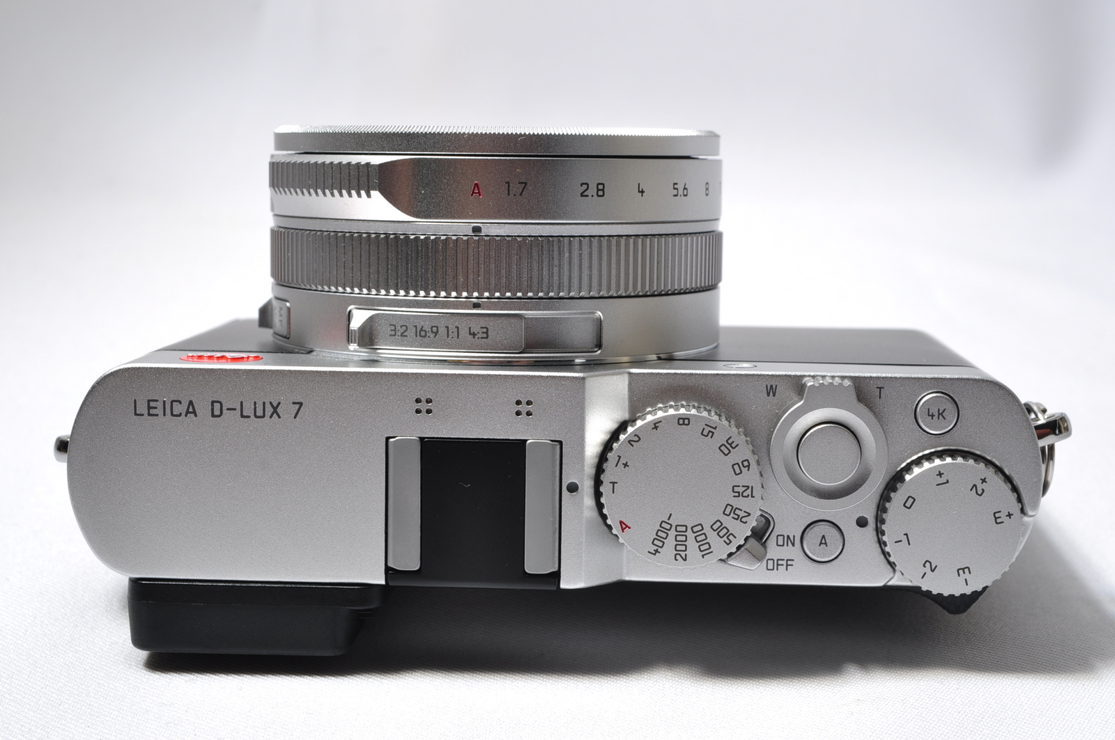 [MINT] Leica D-LUX7 large sensor digital camera with SD card from Japan ...
