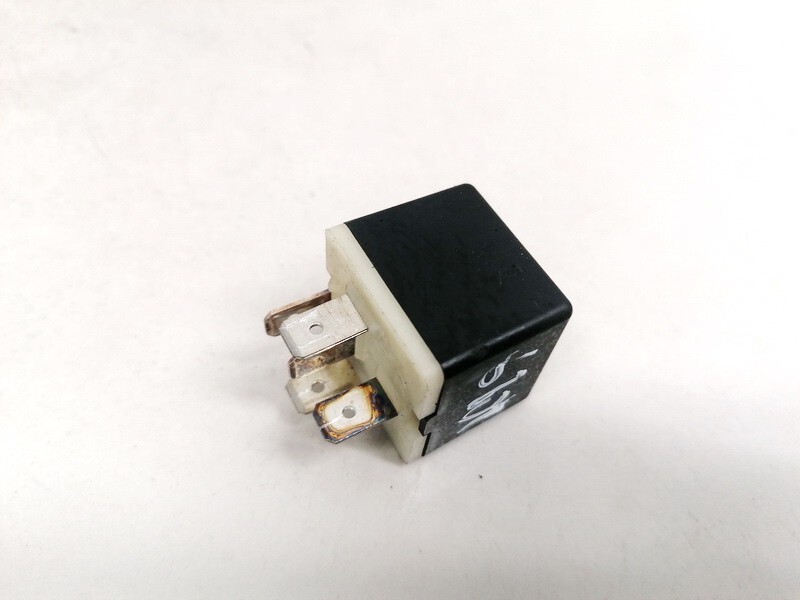 056006707 68832C Relay module for Chrysler Voyager UK1258033-10 | eBay UK