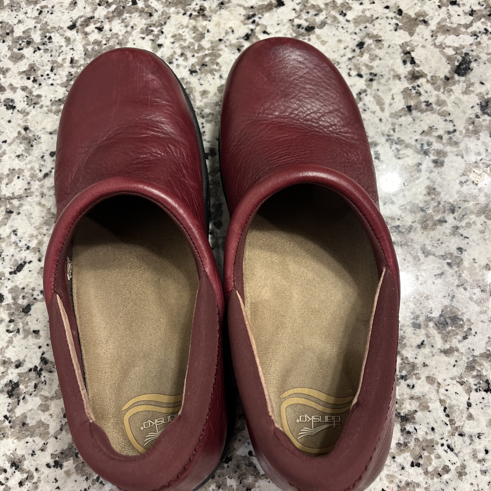 Women’s Dansko Clogs 41 Dark Red Burgundy 103240200 9.5 Usa | eBay