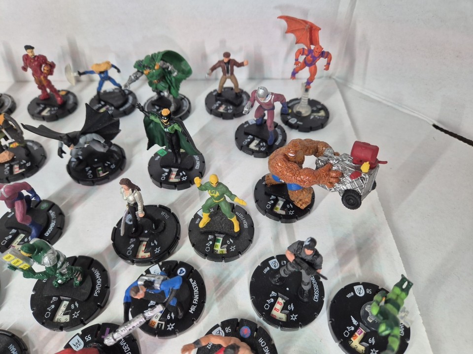 35 Heroclix Marvel DC - Mixed Bundle Including Herclox Ring | eBay UK