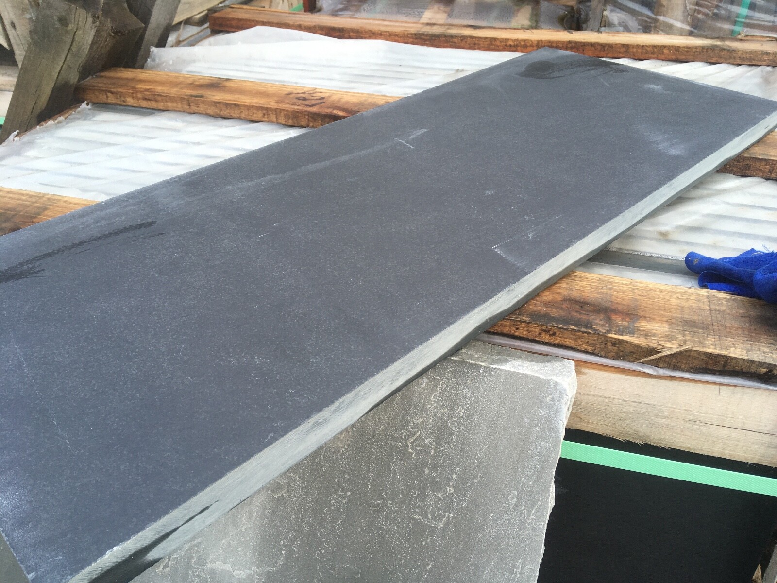 30mm thick Brazilian slate wall copings and Pier caps, pillar caps ...