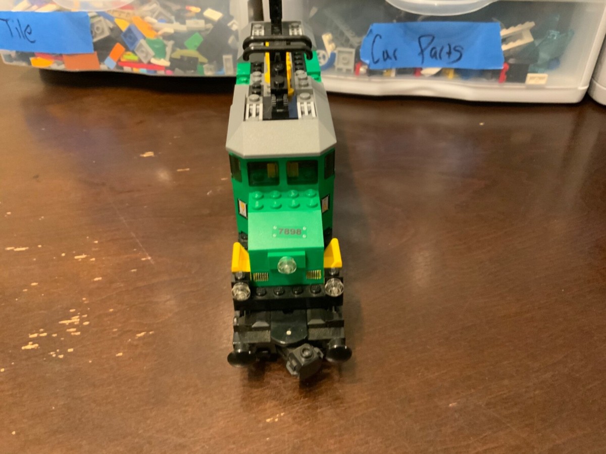 Lego City Cargo Train Deluxe