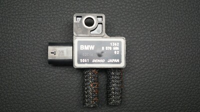 GENUINE BMW F SERIES DIFFERENTIAL PRESSURE SENSOR 8570686 / 13628570686 ...