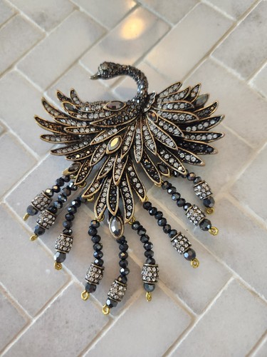 Heidi Daus "Graceful Beauty" Swan Brooch *SIGNED* | eBay