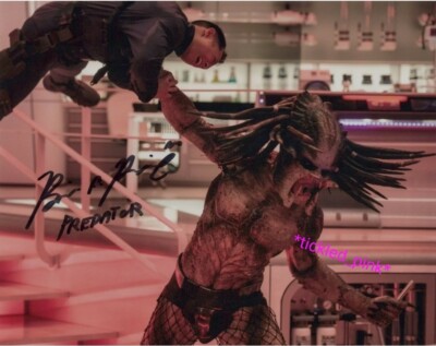 Brian A. Prince from Black panther signed 8x10 Photo from The Predator ...