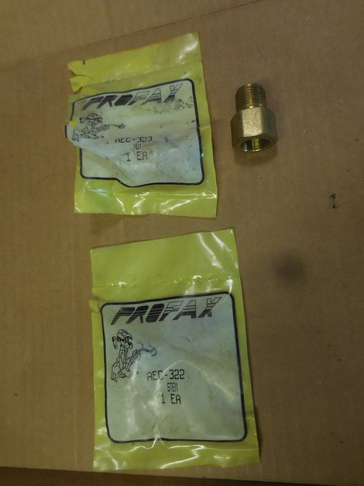 Lot of 4 parts----Profax Carbon Arc Gouging--- AEC-322 Aec-323 Accair ...