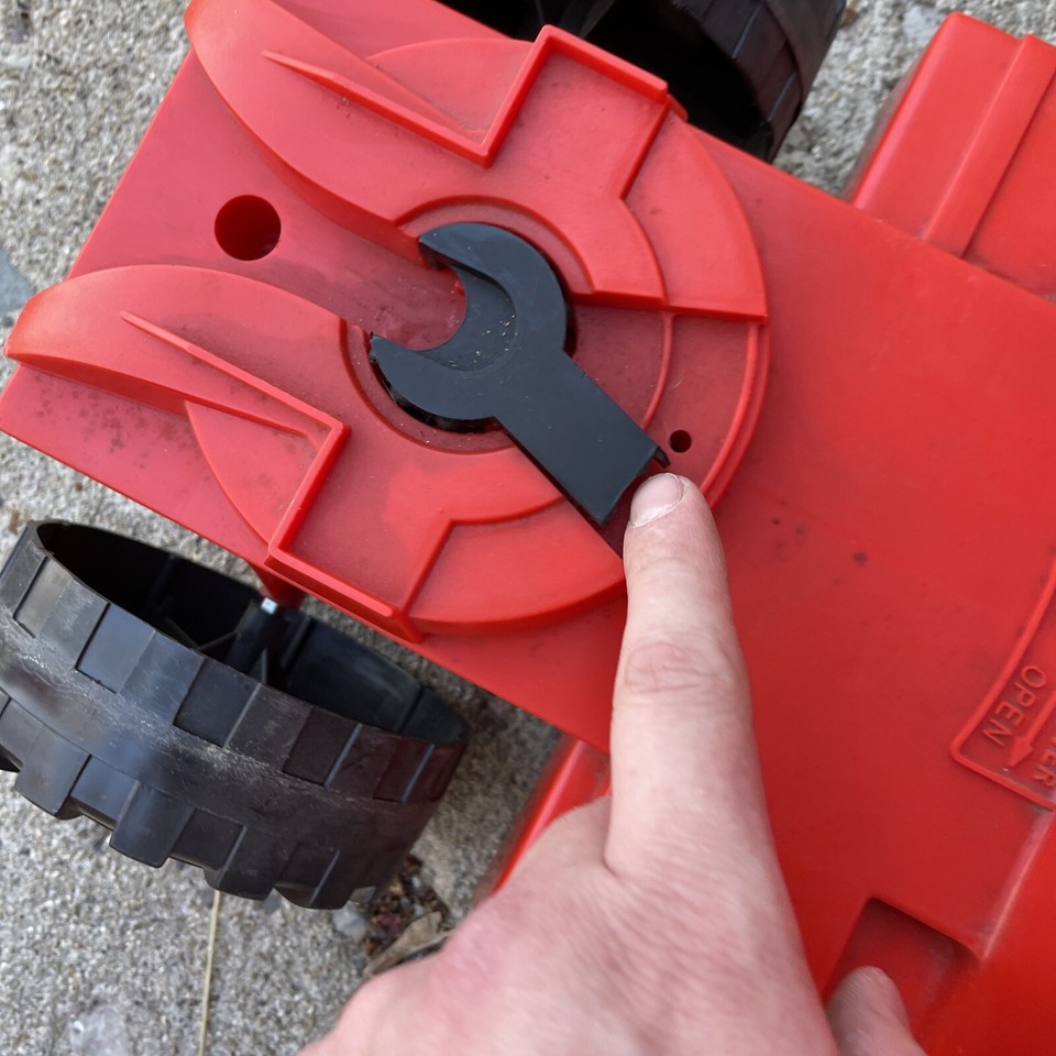 VINTAGE 1960'S REMCO TUFF BOY 6 WAY TRUCK 3 FT LONG! PLASTIC Doesnt ...