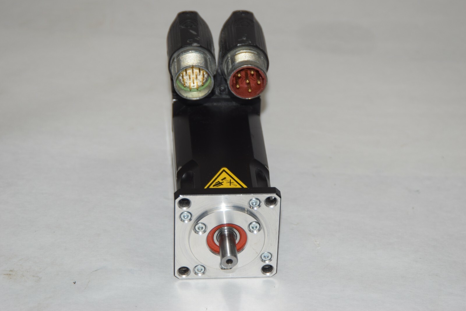 Lenze Servo Motor MDSKSBS 031R33 0.53Nm 924264 MDSKSBS031R33 D-32699 | eBay