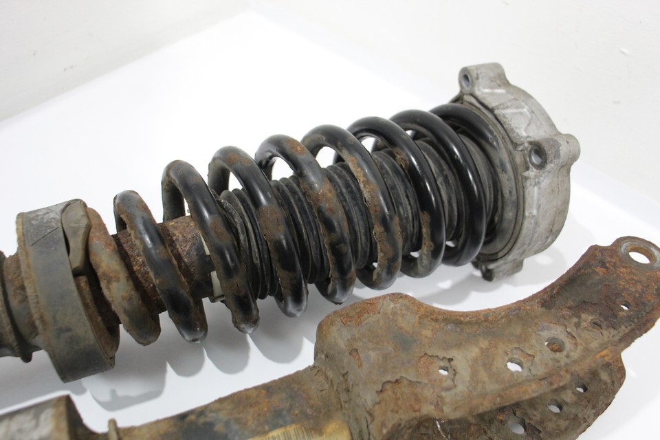 VW Touareg 7L Front Shock Absorbers and Springs Pair 7L6413031L | eBay