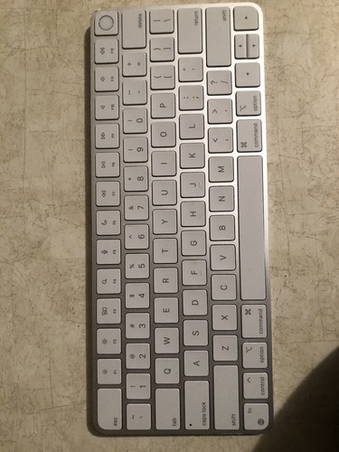 Silver Apple Magic Keyboard W/Touch ID || Compact Layout No 10 Key ...