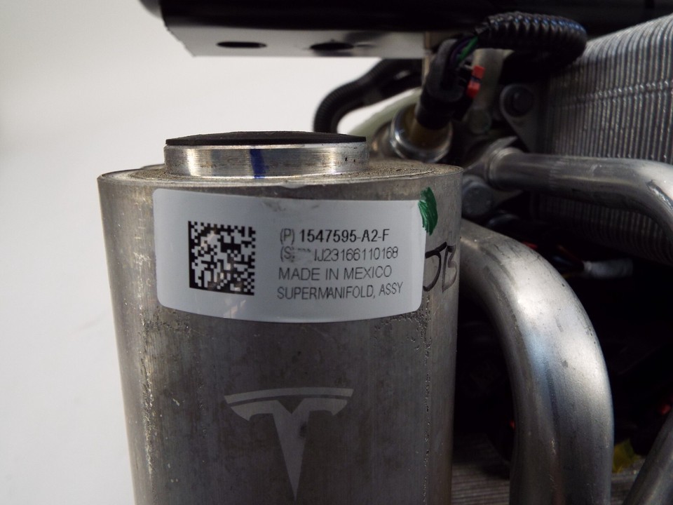 2023 Tesla Model Y Supermanifold Chiller Coolant Tank 1547595-A2-F | eBay
