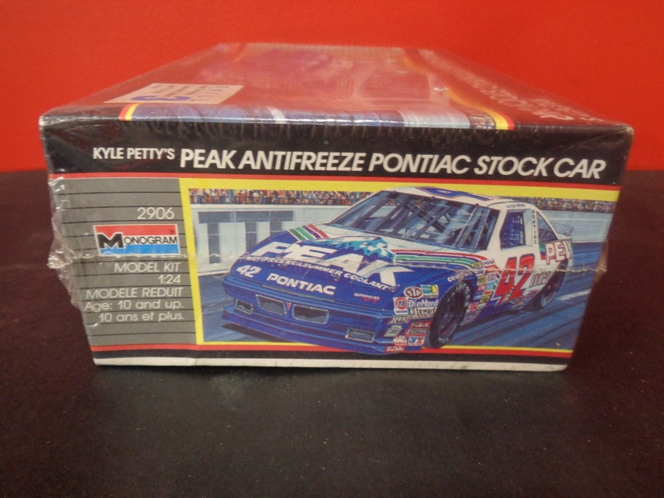 NEW* MONOGRAM KYLE PETTY #42 PEAK PONTIAC MODEL KIT - #2906 - 1/24 ...