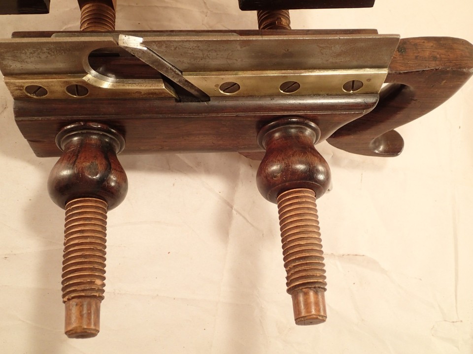 Antique OHIO TOOL CO. No. 104 ROSEWOOD Screw Arm Plow Plane w/ 2 Irons ...