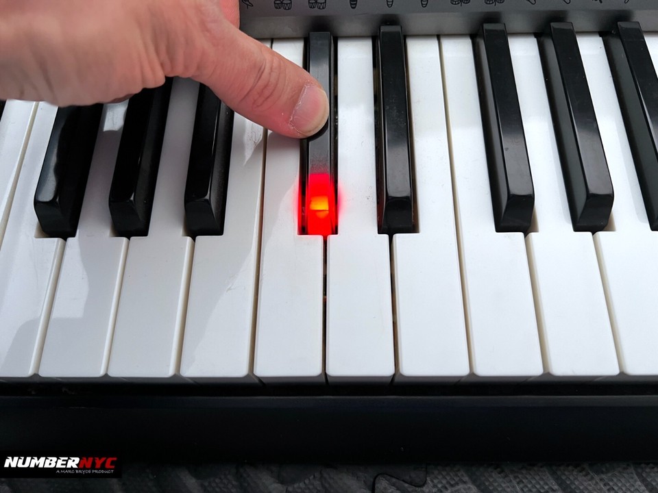 Casio LK-230 Lighted Personal Piano Keyboard 61 Keys Voice Pad NO ...