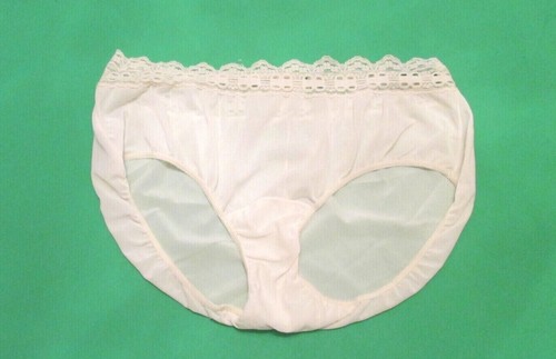 Olga 00913 Famous Scoop Secret Hug High Bare Leg Semi Sheer Nylon Brief ...