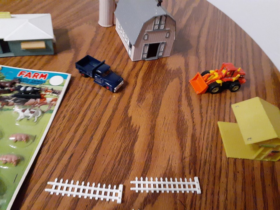HO scale Farm and Accessories | eBay
