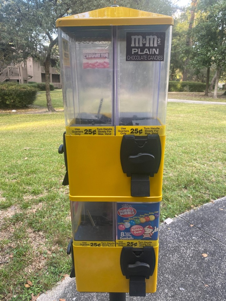 U-Turn 8 Head Terminator Machine Candy Gumball Vending 8 Selections ...