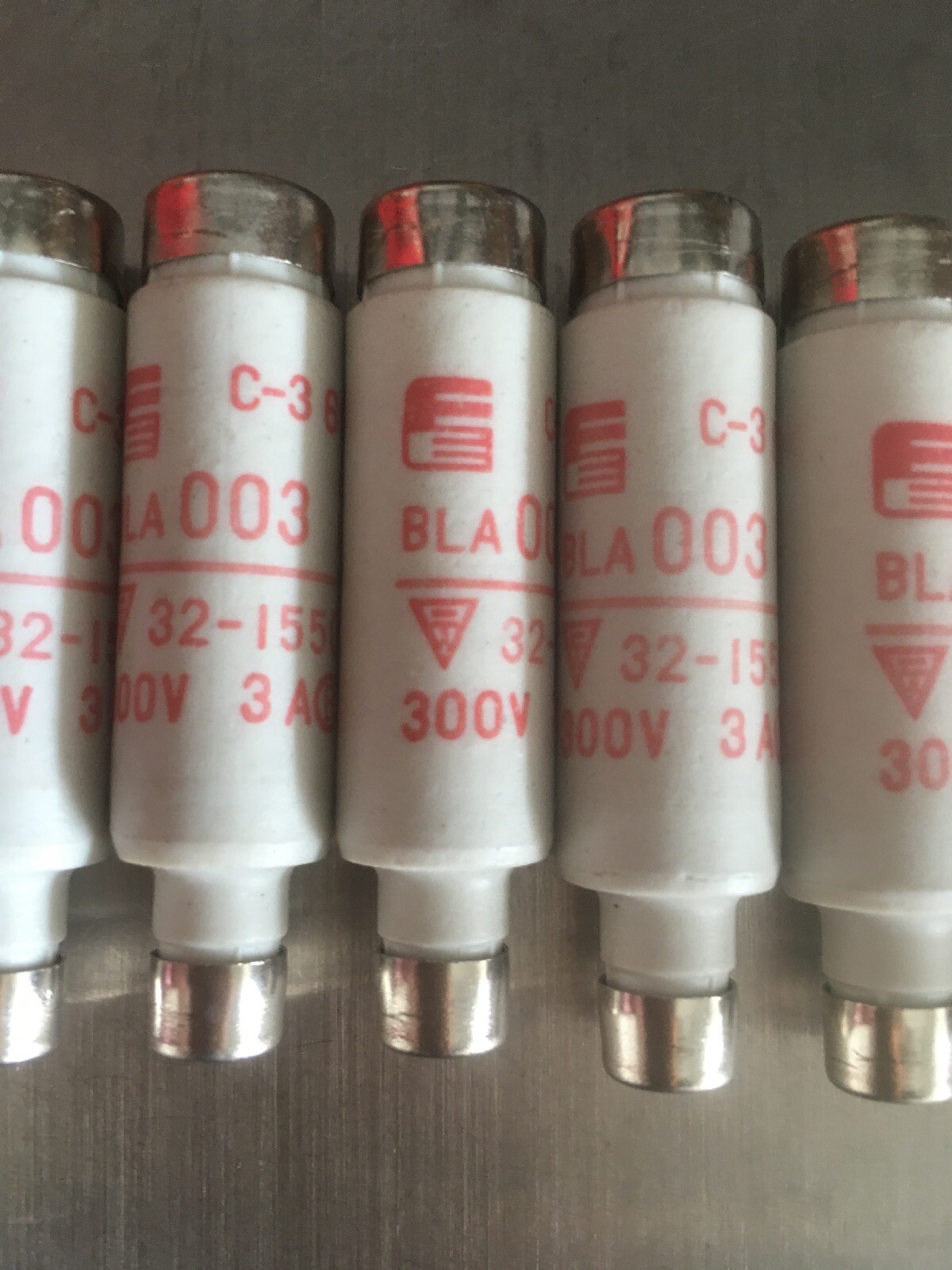 Fuji Electric BLA003 3A Slow Blow Bottle Fuse 600 Vac 3 Amp 600VAC Lot ...